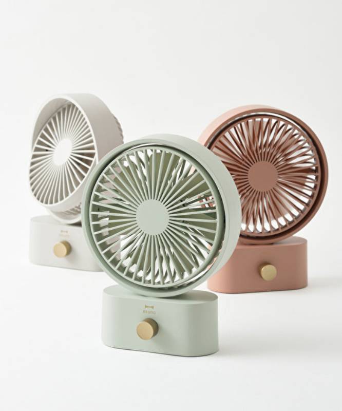 #BDE061 BRUNOより、風量10段階＆首振り機能付きコードレス卓上扇風… | 家電BOX /カデンボックス/kadenbox