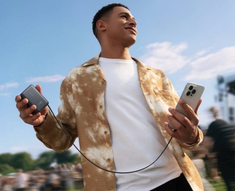 #Anker 巻取り式ケーブル内蔵！できるビジネスマンの必携モバイルバッテリー | 家電BOX /カデンボックス/kadenbox